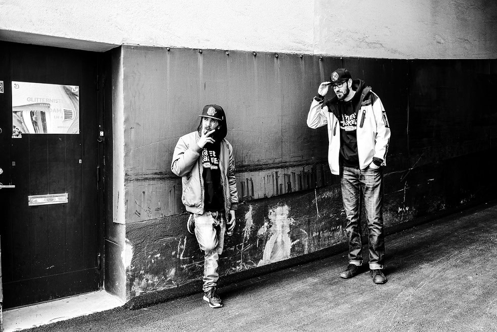 MC Rambo muistelee valonarkoja menneitä Äänet Käskee -tuottajakaksikon ...