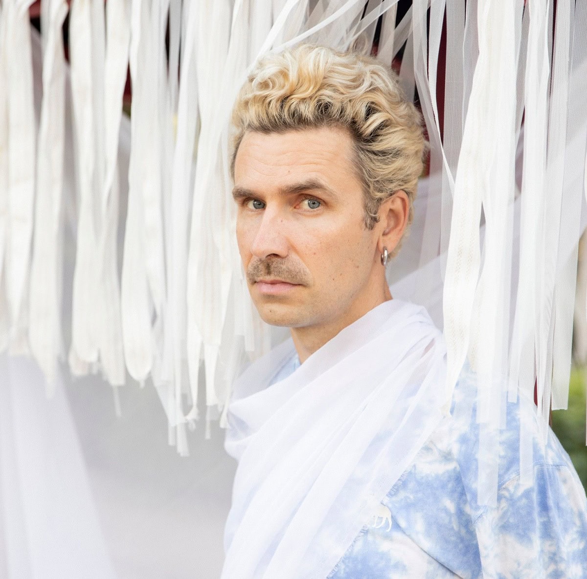 Kuorolaulua Leijonakuninkaan hengessä – maailmantuskaa käsittelevä ...