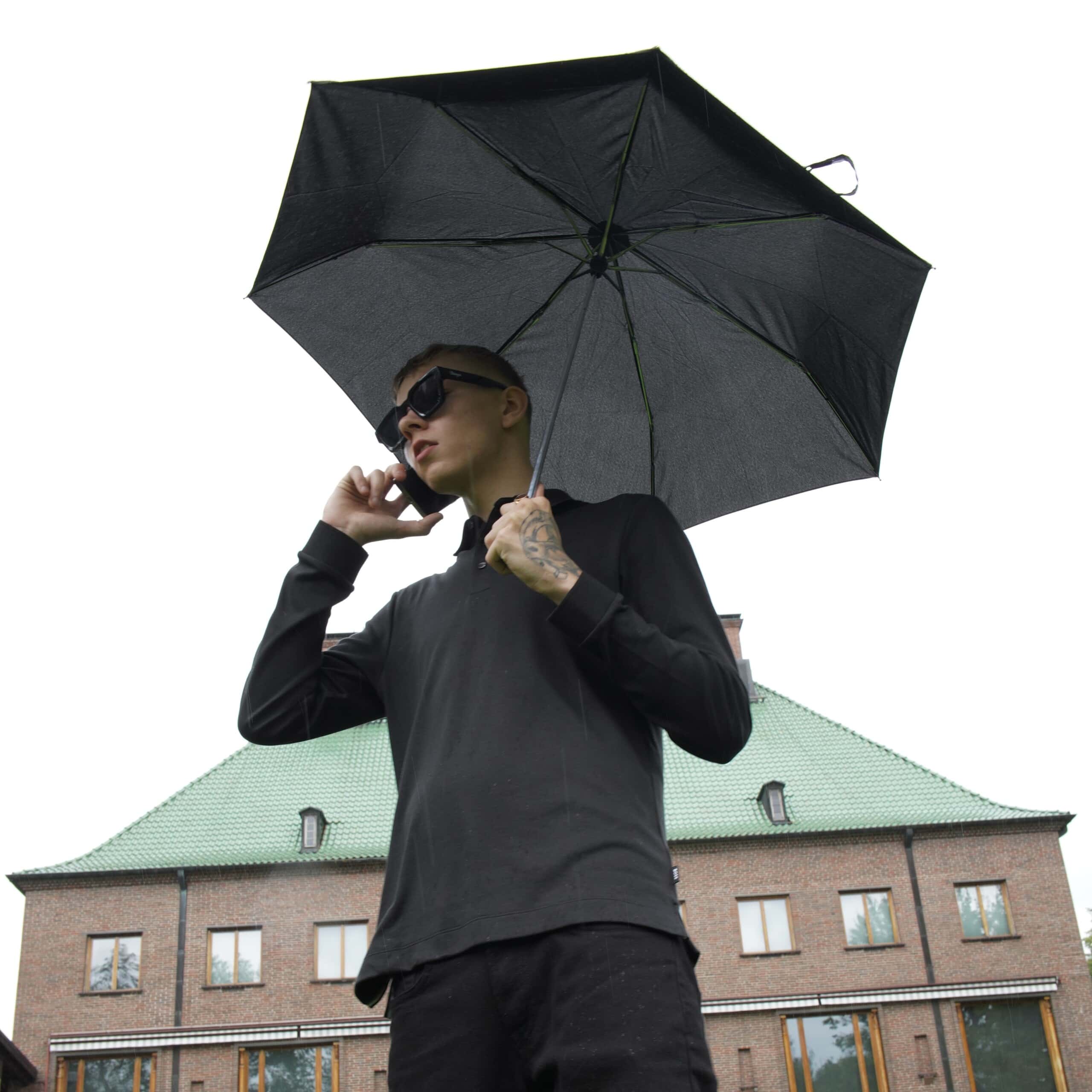 Jami Faltin nousi tänä vuonna Ruisrockin ja Flow-festivaalien lavoille ...