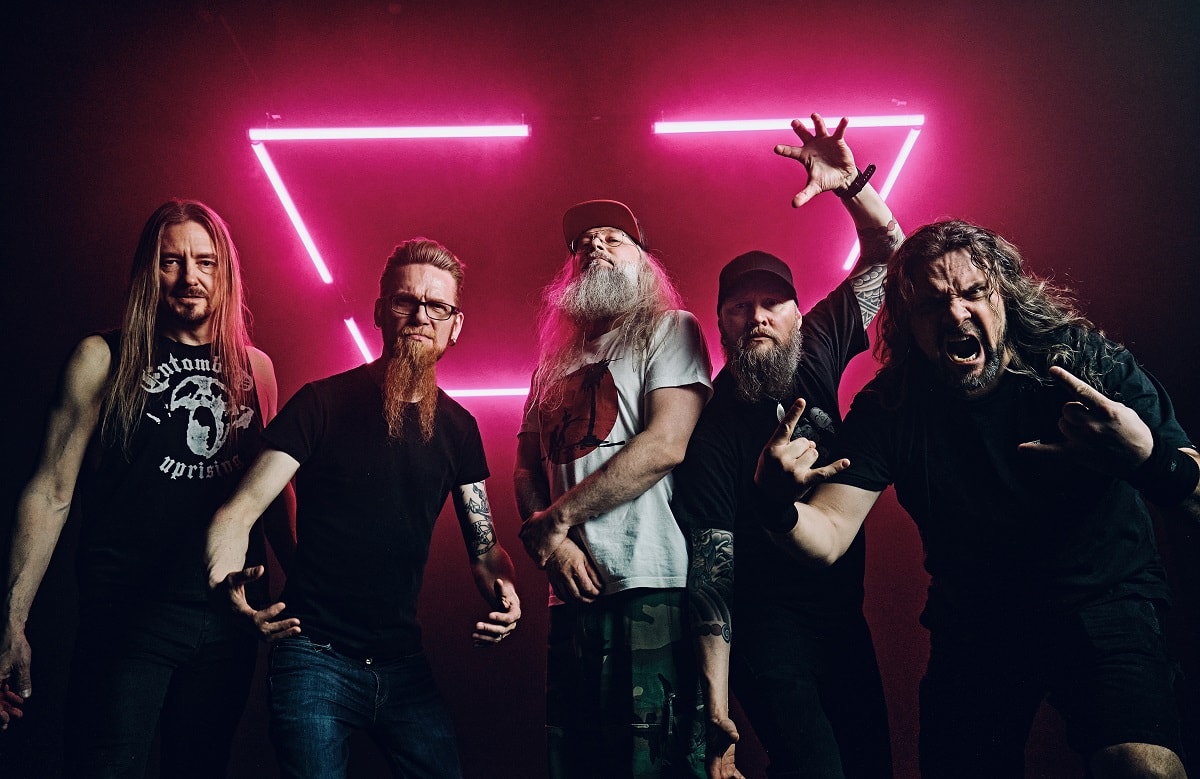 Suomalaisen metalliyhtyeen vuonna 2015 julkaisema albumi räjäytti potin ...