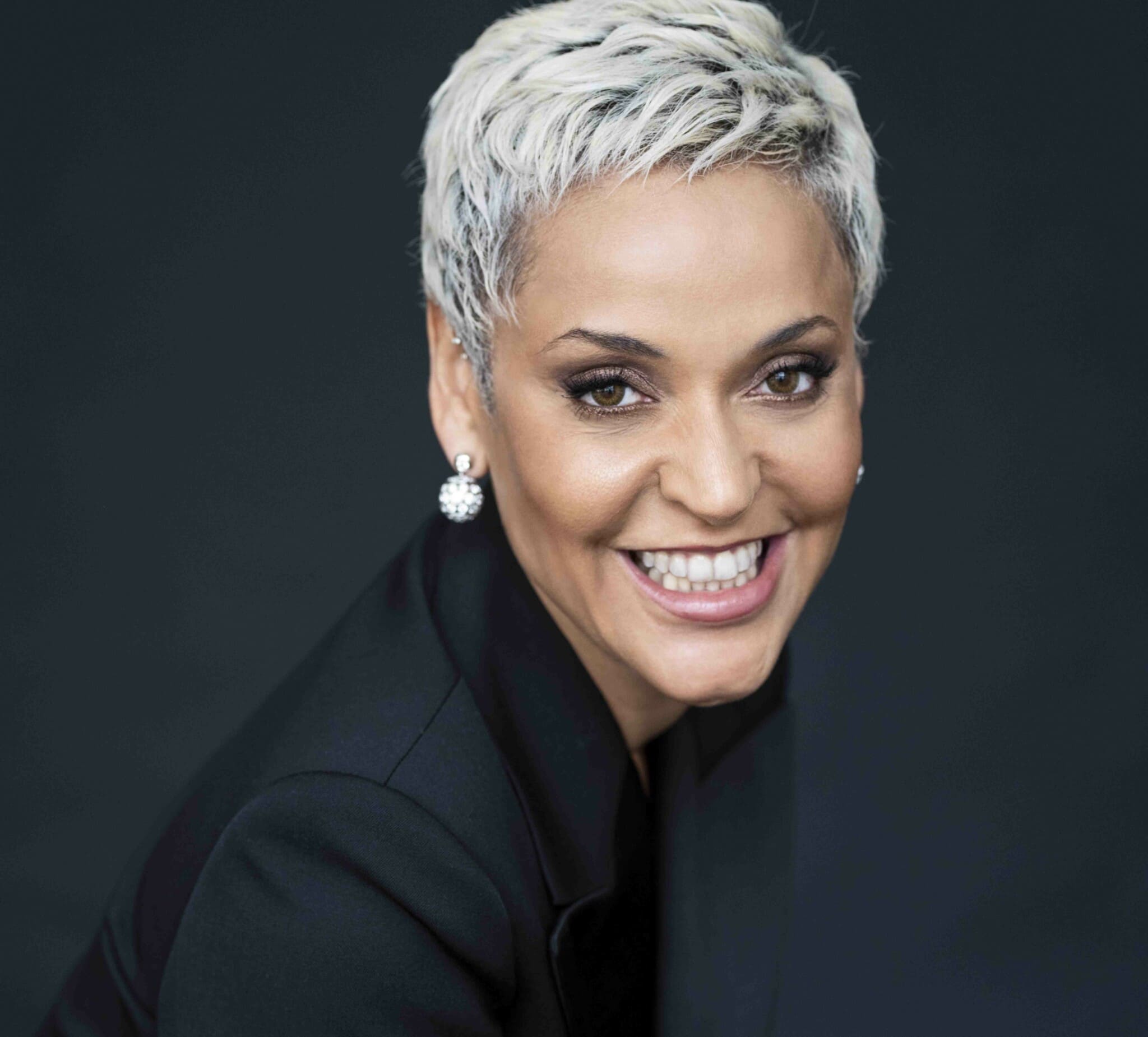 Fadon supertähti Mariza palaa Suomeen - Rumba.fi