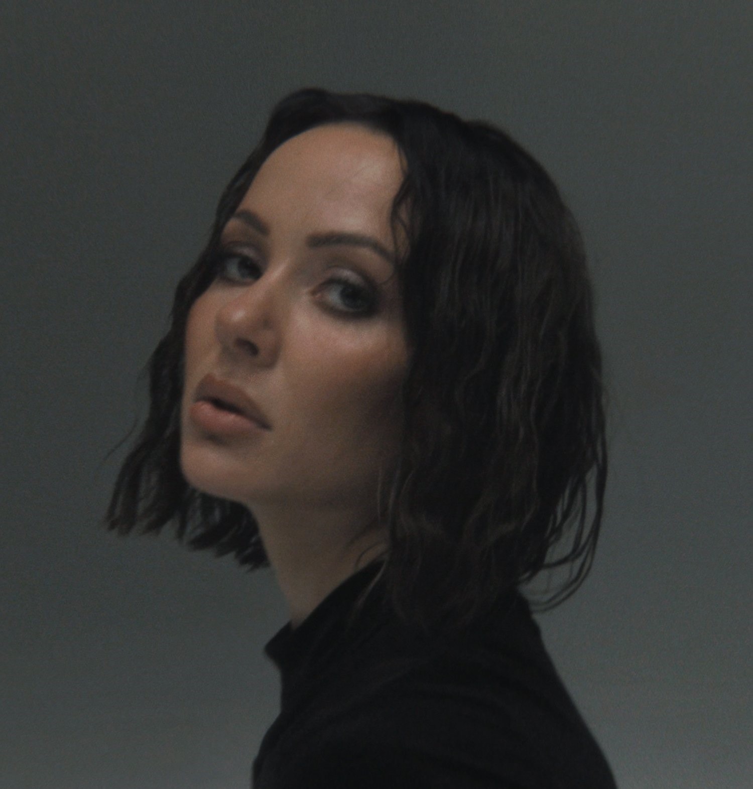 ”Musiikilla on isompi voima kuin ymmärretäänkään” - Pihlaja julkaisi ...