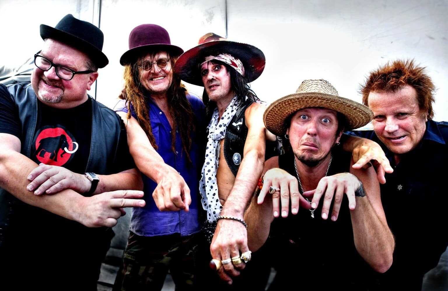 Pelle Miljoona Oy:sta ja monista muista bändeistä tunnettu Ari Taskinen ...