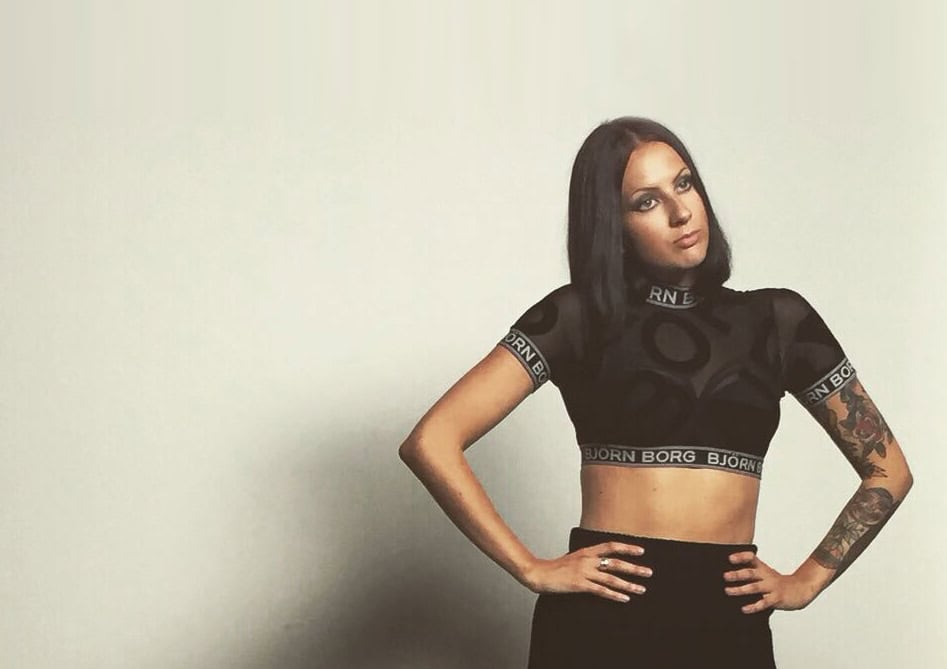 Ronya listaa viisi esimerkkiä kappaleista, jollaisia kaivattaisiin ...